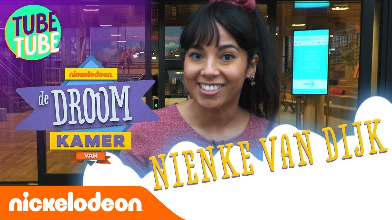 De Droomkamer Van… Nienke Laat Haar Nickelodeon Werkplek Zien